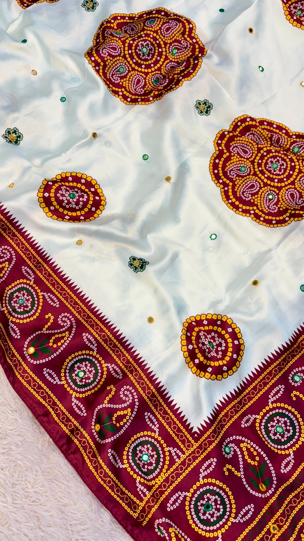 Kasumbo Bandhani Saree with Mirror Work – Lazree Sarees