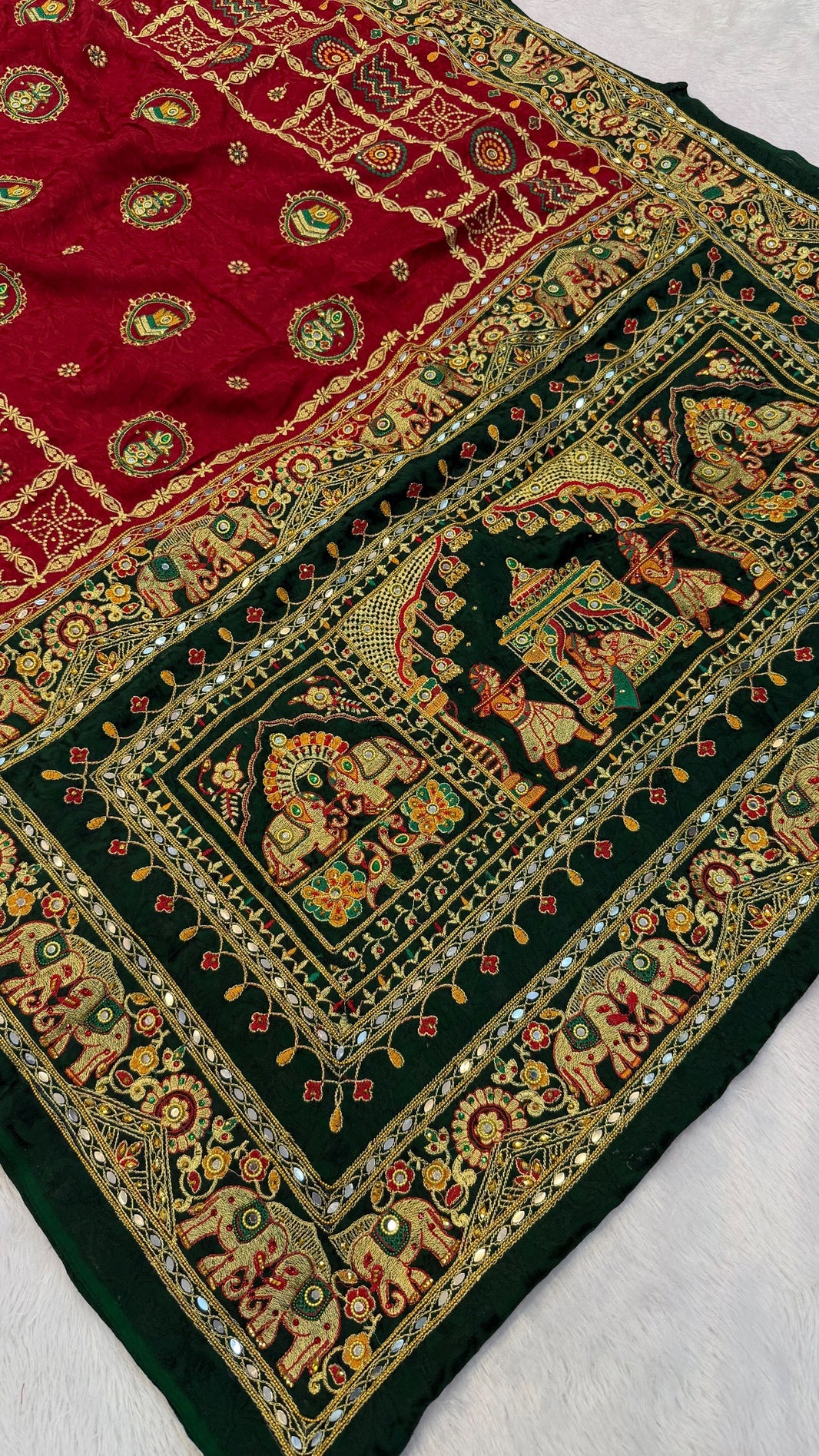 Gharchola – Lazree Sarees